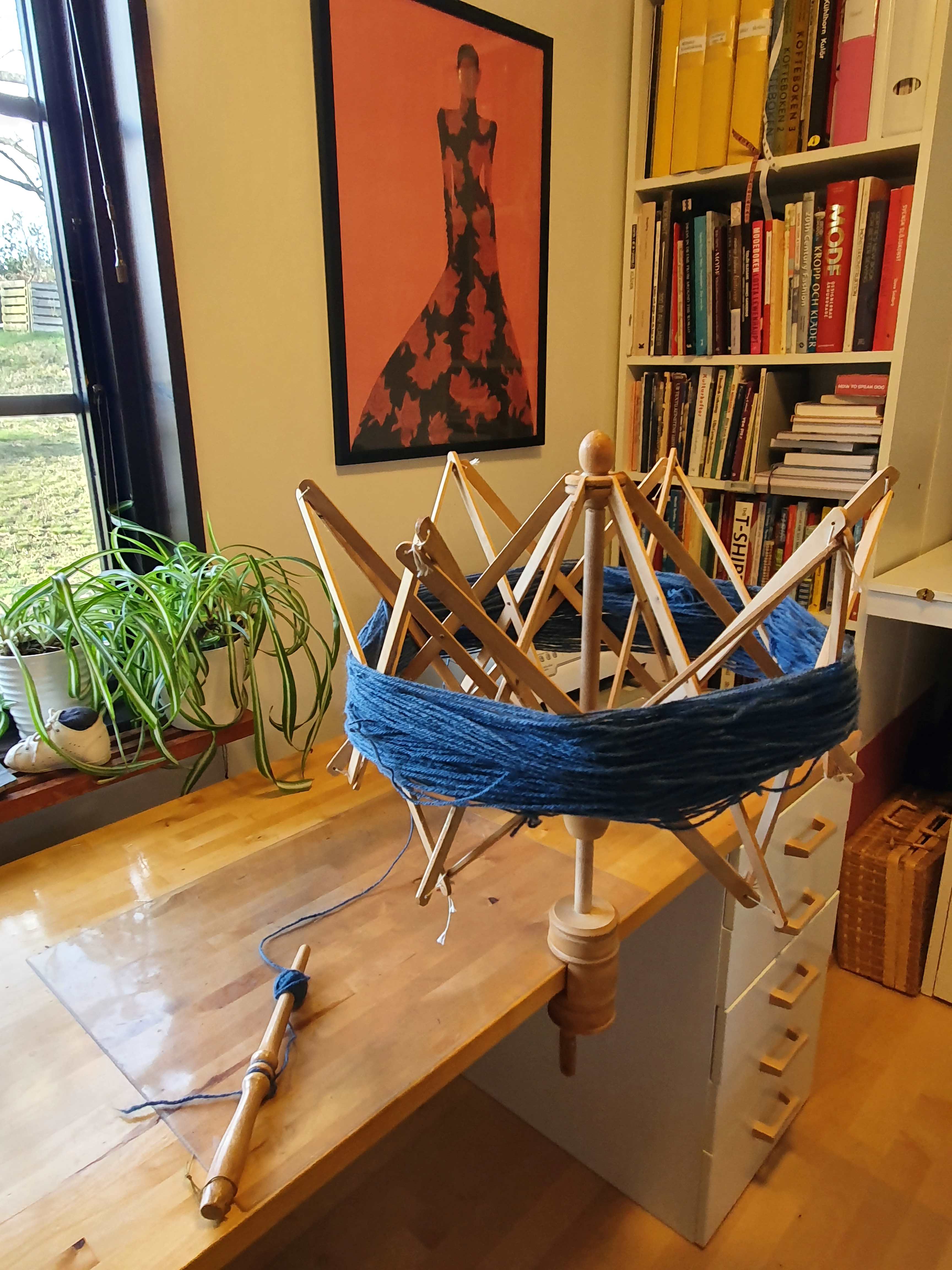 More Shannonmore – Tyg, garn och hund